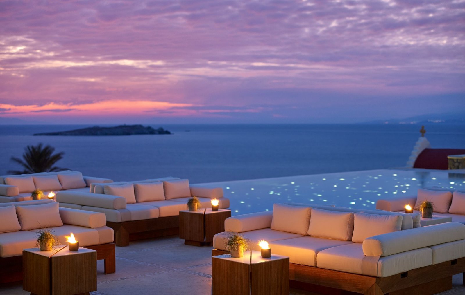 10 Hotels In Greece That Have Been Featured In Movies