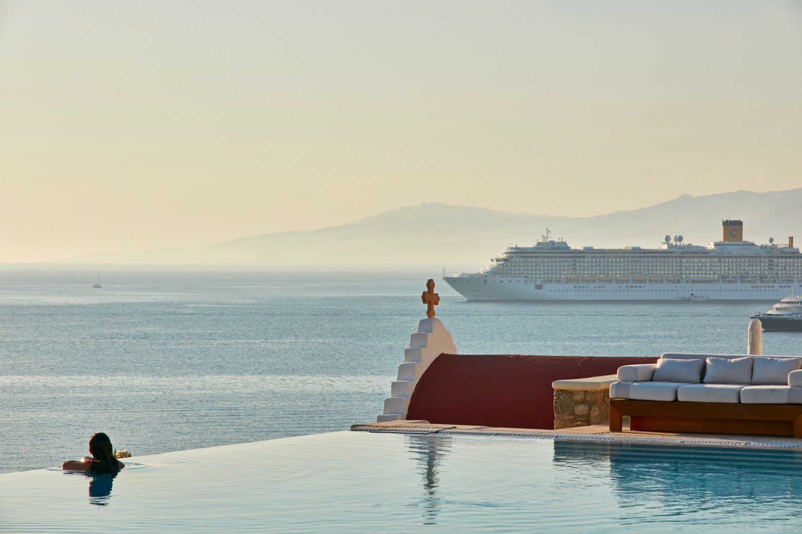 10 Hotels In Greece That Have Been Featured In Movies