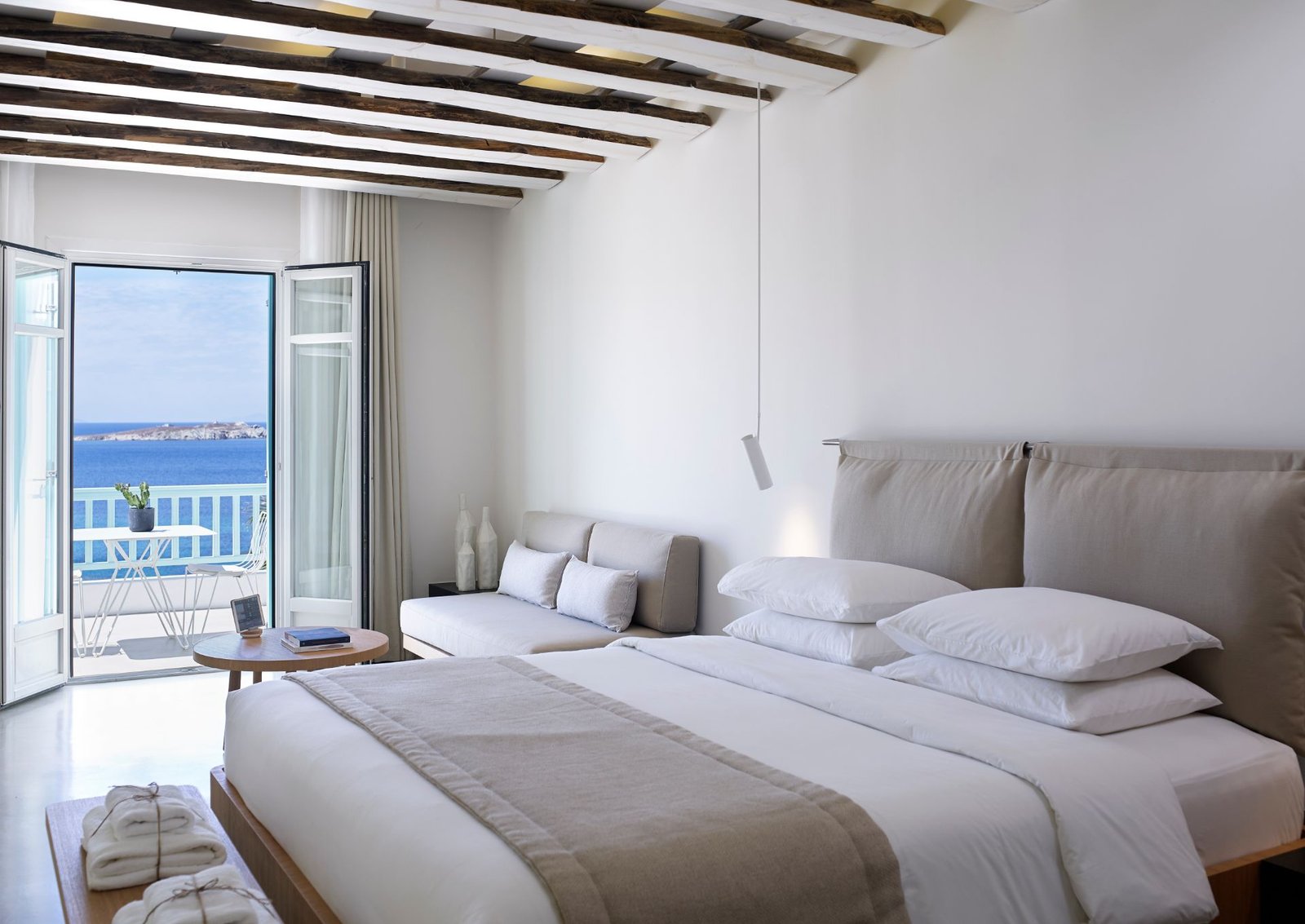 10 Hotels In Greece That Have Been Featured In Movies